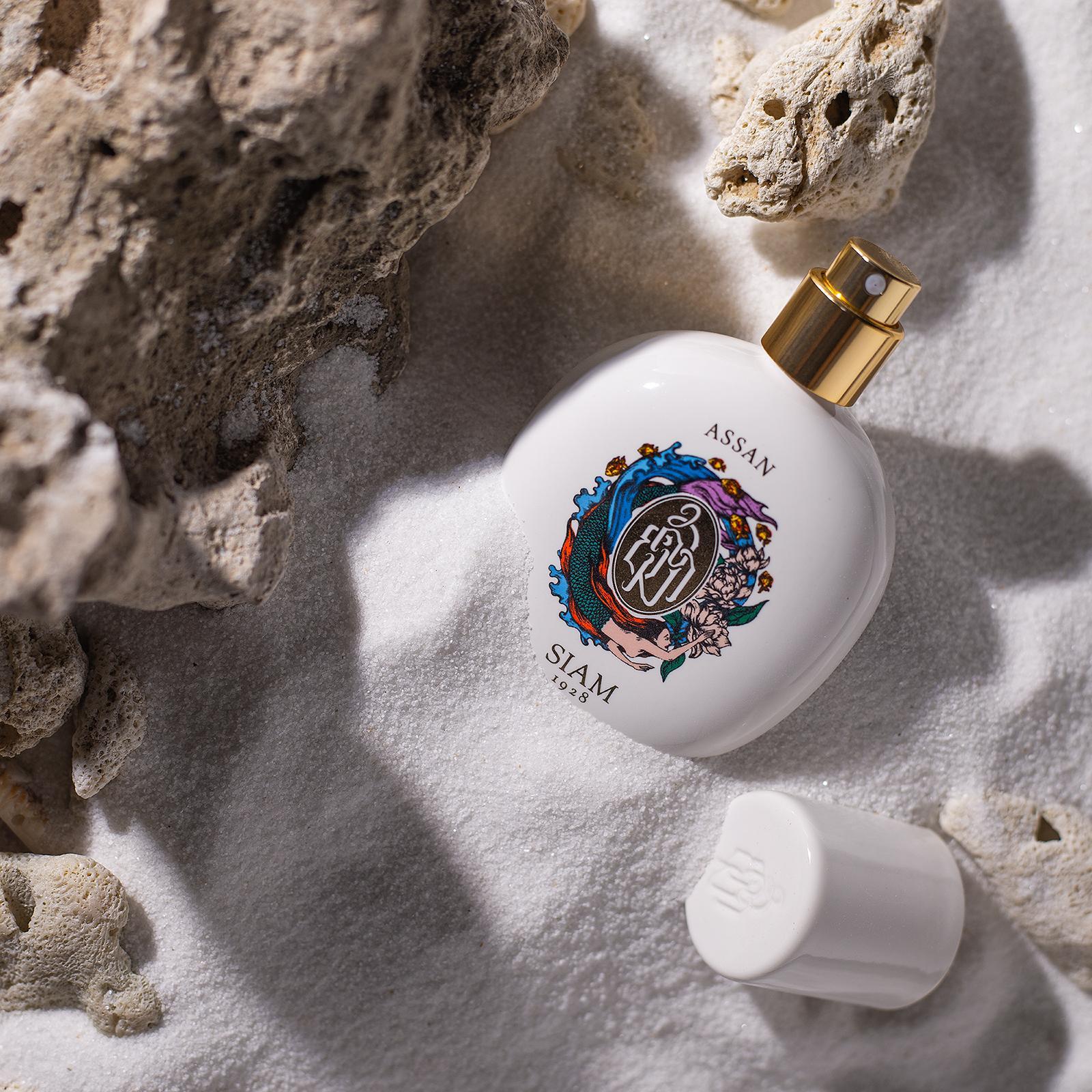 Siam1928 น้ำหอมกลิ่นเป็นเอกลักษณ์ ดีไซน์ทันสมัย บรรจุขวดเซรามิกแบรนด์แรกของไทย - BrandThink